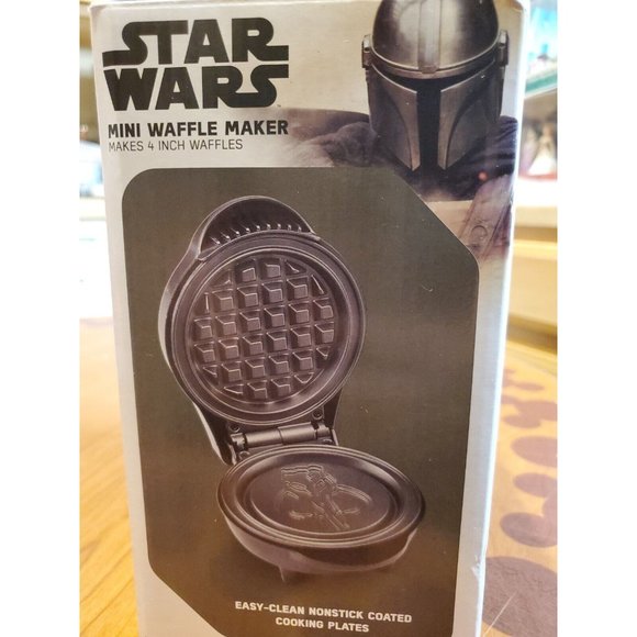Star Wars | Kitchen | Disney Star Wars Mini Waffle Maker Mandalorian ...